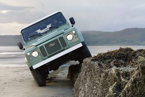 Photos: 2015 Land Rover Defender Heritage Edition | VISOR