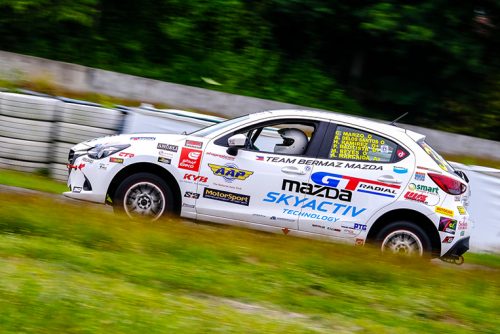 A Mazda 2 racing car is a thing of wonder | VISOR