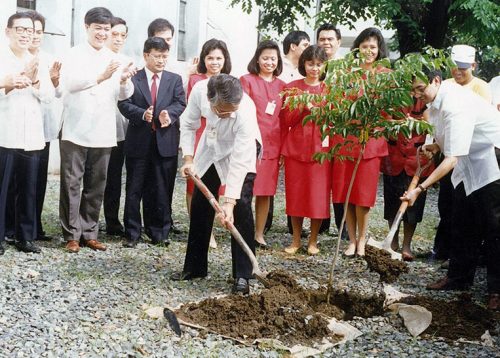 30 years ago, Toyota commenced its Philippine journey | VISOR