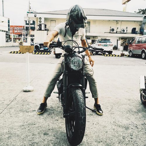 Jericho Rosales Is Really Really Crazy About Motorbikes Visor