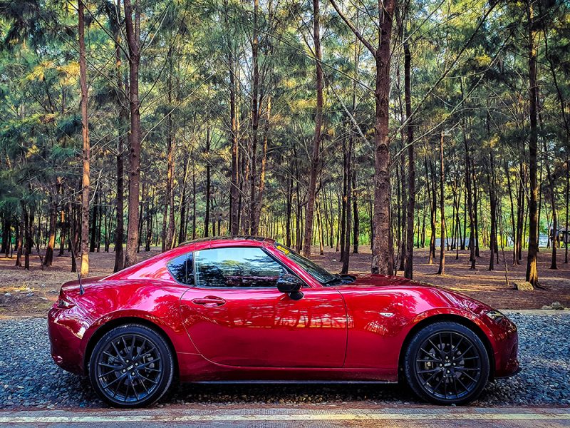 Photos: Mazda MX-5 RF Club Edition | VISOR