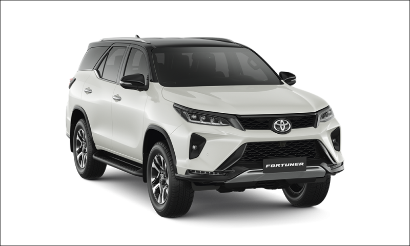 Updated Toyota Fortuner wages power war against rivals | VISOR