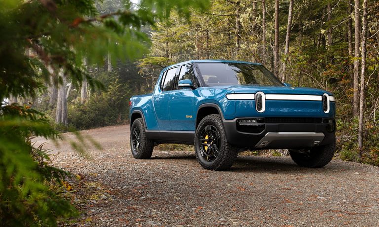Here’s how much the Rivian R1S and R1T will cost | VISOR