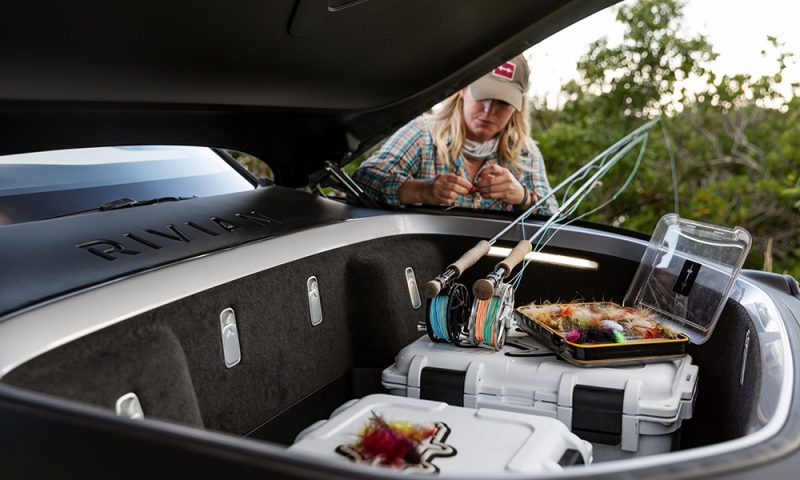 Here’s how much the Rivian R1S and R1T will cost | VISOR