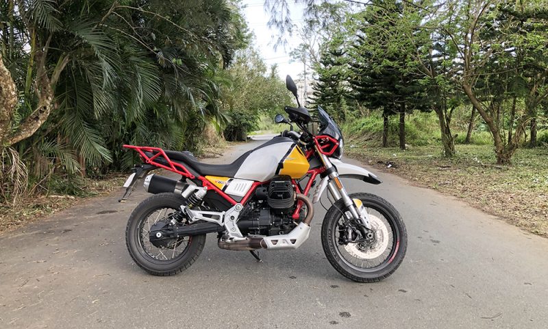 Old-school adventure touring with the Moto Guzzi V85TT | VISOR