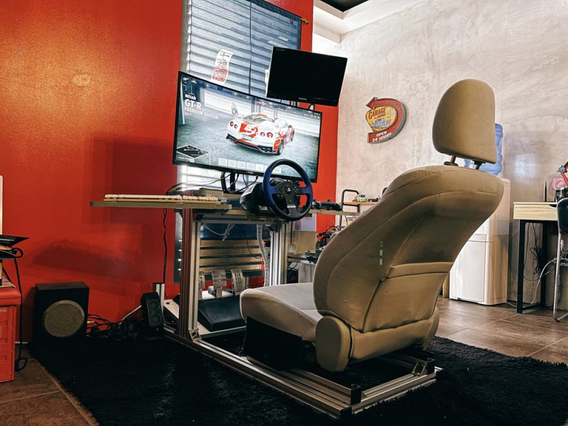 This is what it’s like to play with a Seven Star Garage racing rig | VISOR