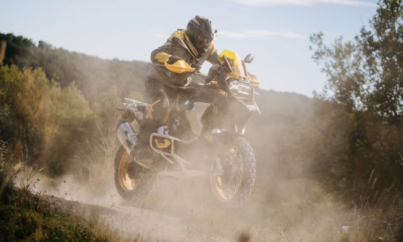 BMW celebrates 40 years of the GS with these special models | VISOR