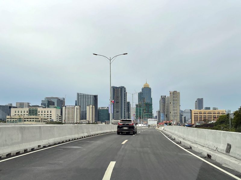 Bridge linking BGC and Ortigas has opened | VISOR