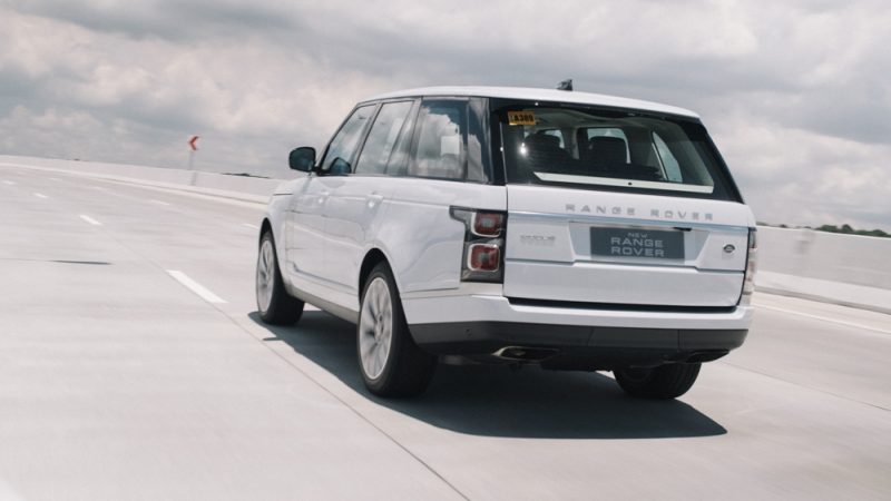 The Range Rover Vogue is iconic and proudly British | VISOR