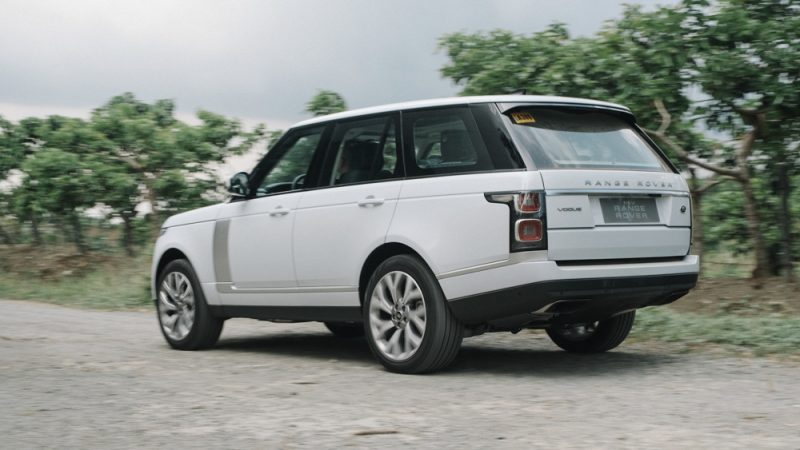 The Range Rover Vogue is iconic and proudly British | VISOR