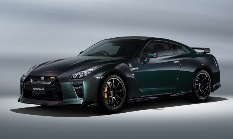 You can now get the updated Nissan GT-R in interesting colors | VISOR