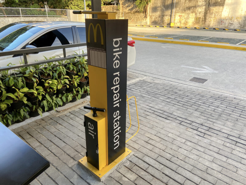 Check out this bike- and eco-friendly McDonald’s branch in Mandaluyong ...