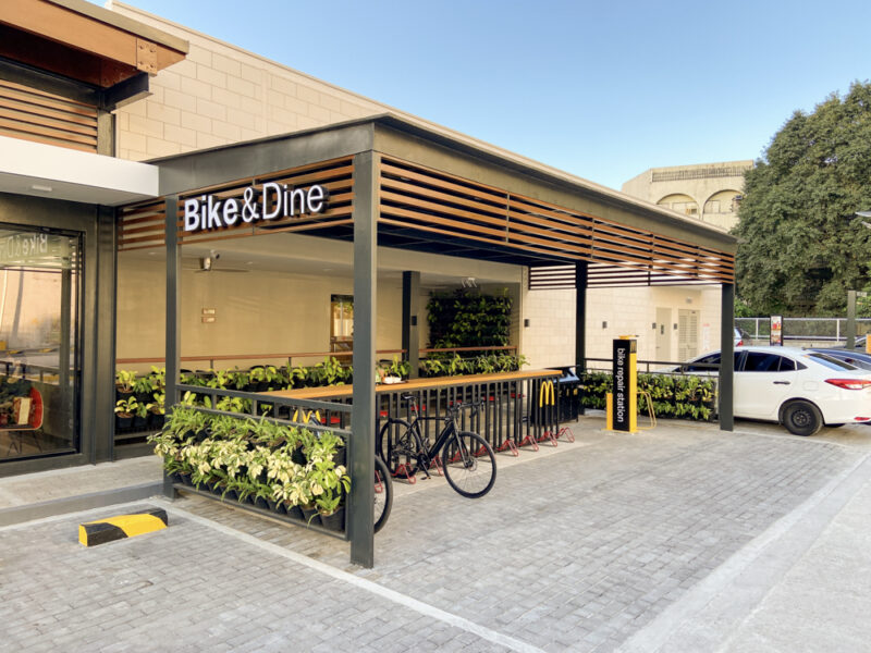 Check out this bike- and eco-friendly McDonald’s branch in Mandaluyong ...