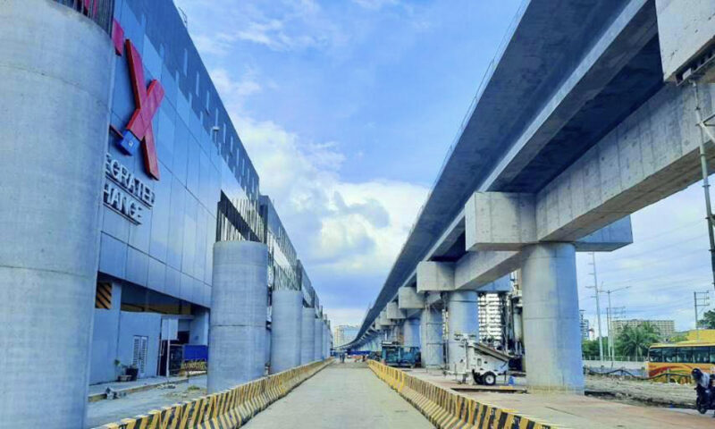 DOTr is proud that the Cavite extension of LRT-1 is 61.6% complete | VISOR