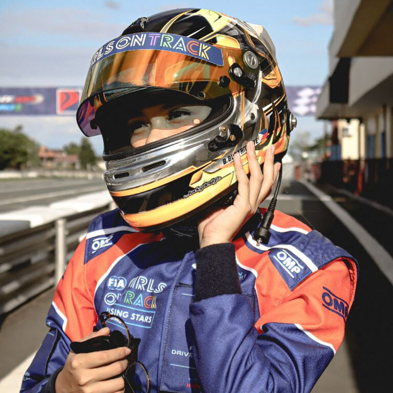 Ever heard of 16-year-old race driver Bianca Bustamante? | VISOR