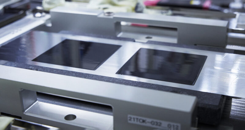 Nissan introduces facility dedicated to all-solid-state battery ...