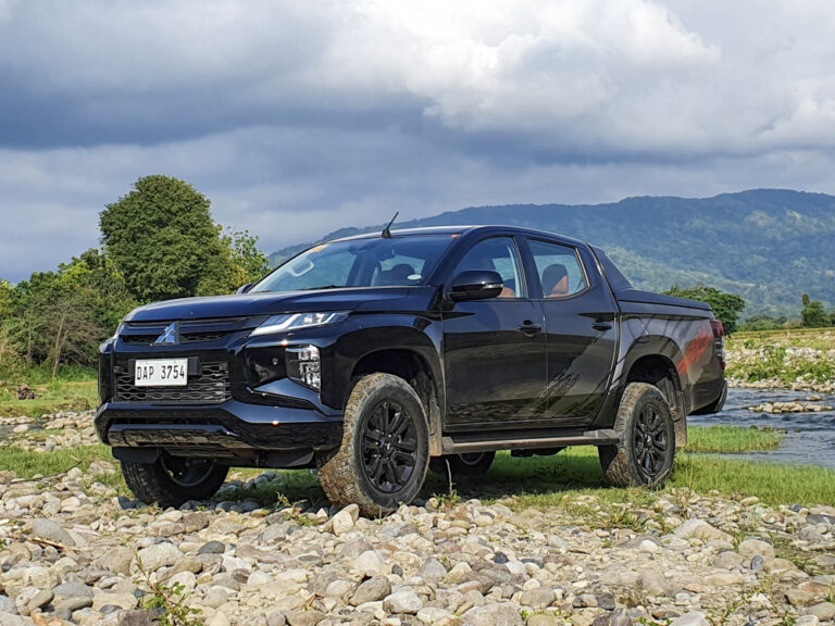 Mitsubishi Strada Athlete 4WD: The weird cab design still works | VISOR