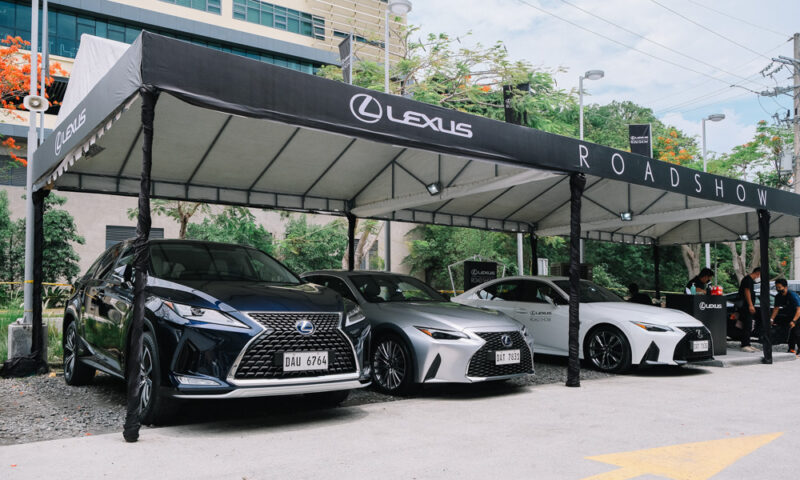 Photos: ‘Lexus Roadshow’ at Karrera Showroom | VISOR