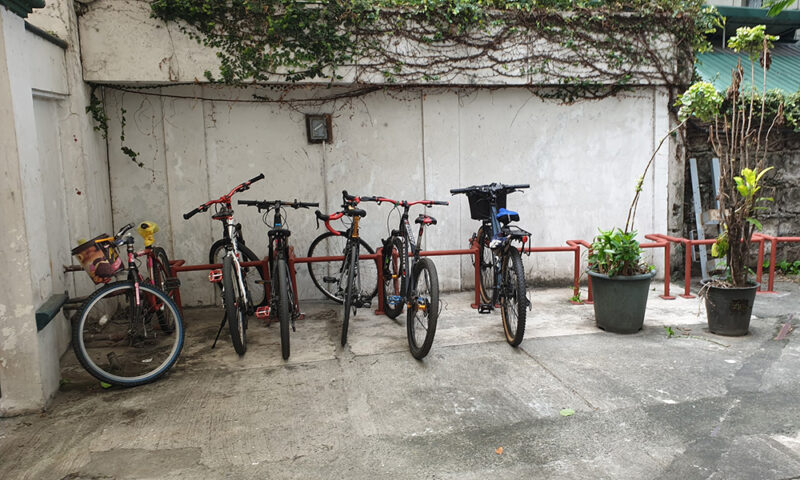 Lasallians, in case you didn’t know, DLSU Manila has bike parking | VISOR