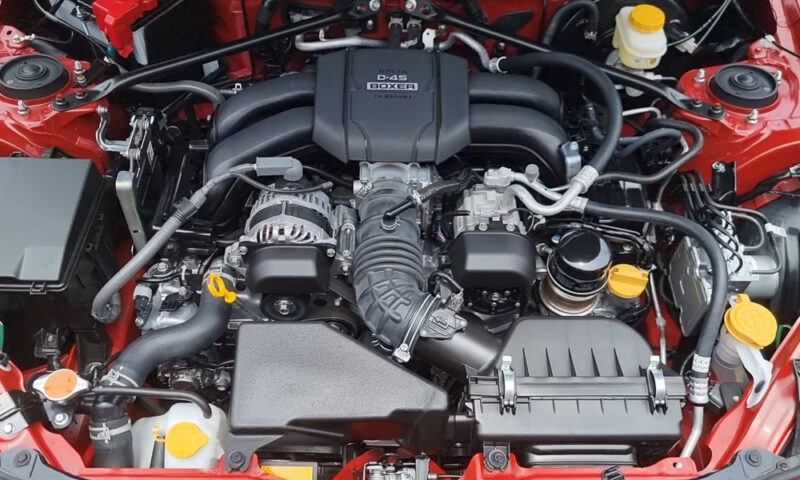 Taking the Toyota GR86 out for a quick drive | VISOR