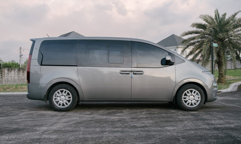 A quick look at the family-oriented Hyundai Staria GLS+ | VISOR