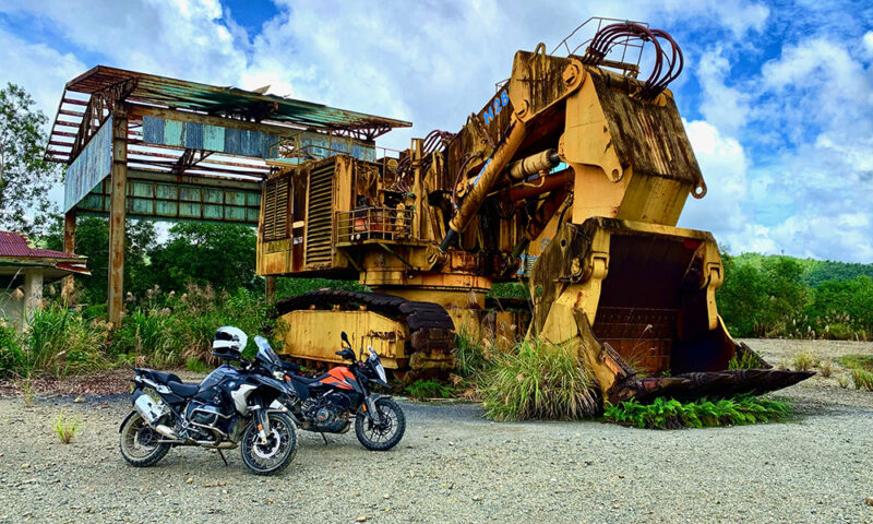 KTM vs. BMW: The bantamweight and the heavyweight | VISOR