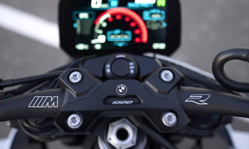 BMW introduces the new M1000 R and M1000 RR | VISOR