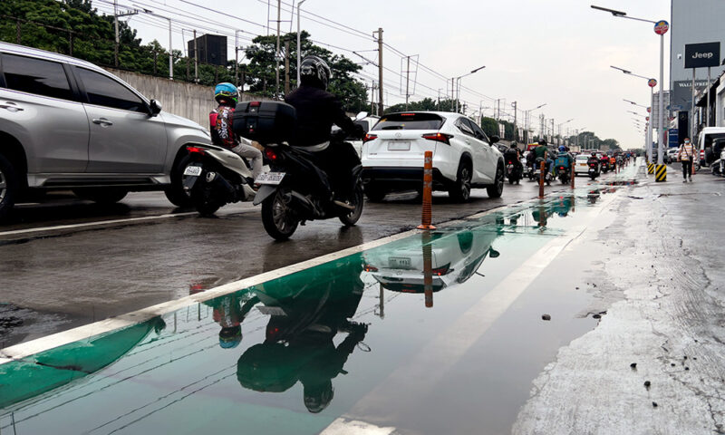 The MMDA is planning to put an exclusive motorcycle lane along ...