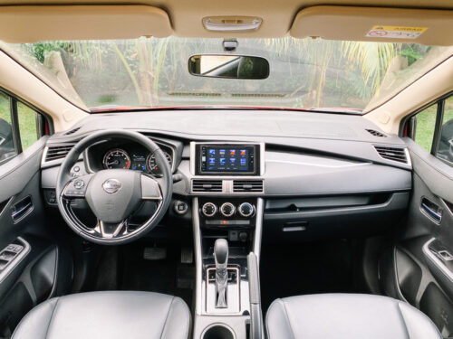 Nissan Livina VL AT: Rejoining the MPV segment with a familiar shape ...