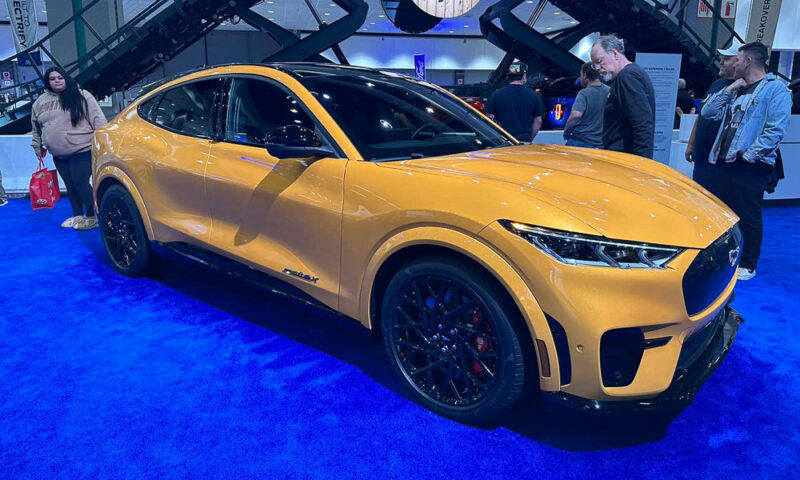 Photos: Los Angeles Auto Show 2022 | VISOR