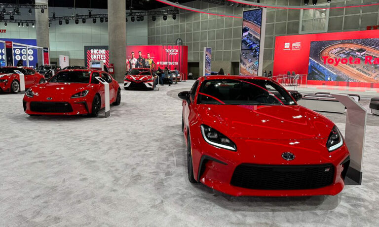 Photos: Los Angeles Auto Show 2022 | VISOR
