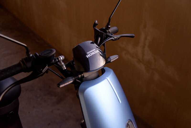 Turning heads with the Sundiro Honda S07 electric scooter | VISOR