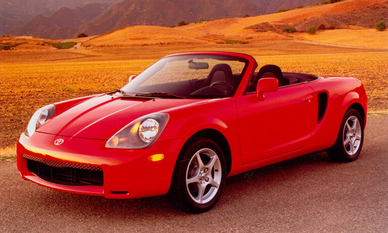 Report: Is Toyota about to revive the MR2? | VISOR