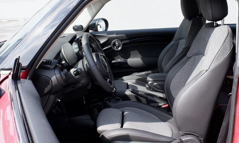 Mini Cooper S 3-door: Still big fun in this day and age | VISOR