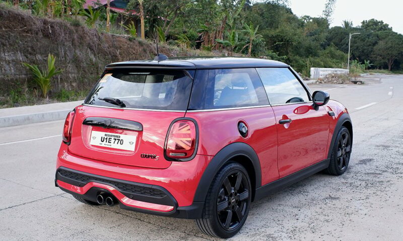 Mini Cooper S 3-door: Still big fun in this day and age | VISOR