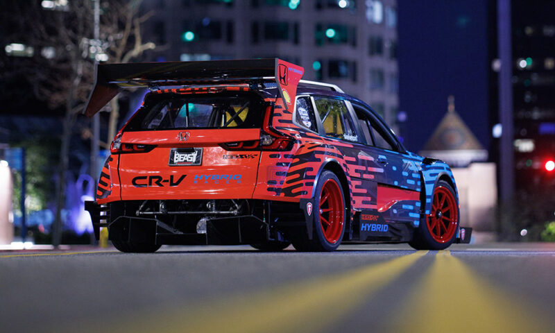 The Honda CR-V Hybrid Racer is an SUV destined for the racetrack | VISOR