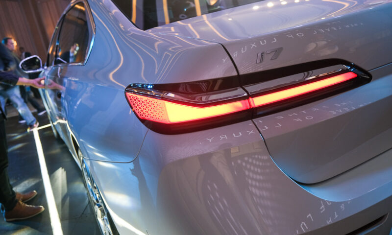 The latest BMW 7-Series lands in PH, starting at P8.99 million | VISOR