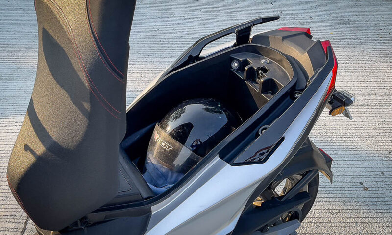 The Kymco KRV 180i is a standout from the crop of scooters | VISOR