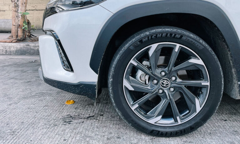 The Toyota Corolla Cross GR-S HEV wants to be your dependable family ...