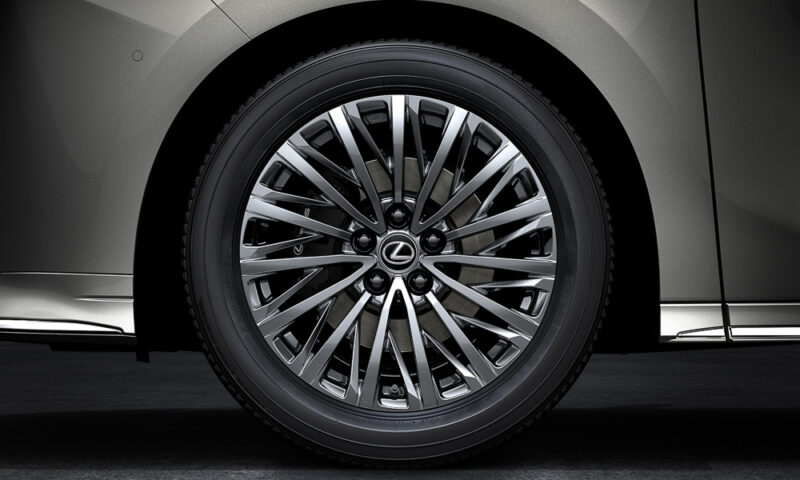 This is the all-new Lexus LM | VISOR