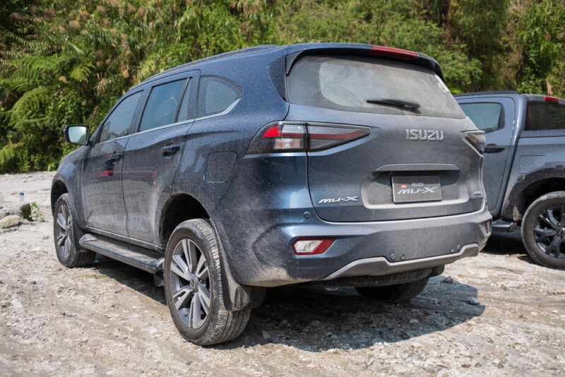 Experiencing the new Isuzu D-Max and Mu-X on and off the road | VISOR