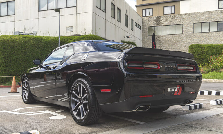 The Dodge Challenger GT could be your first muscle car for P4.49 ...