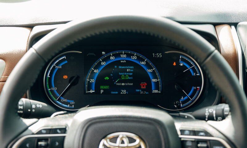 The Toyota Zenix wants to be your next hybrid MPV | VISOR