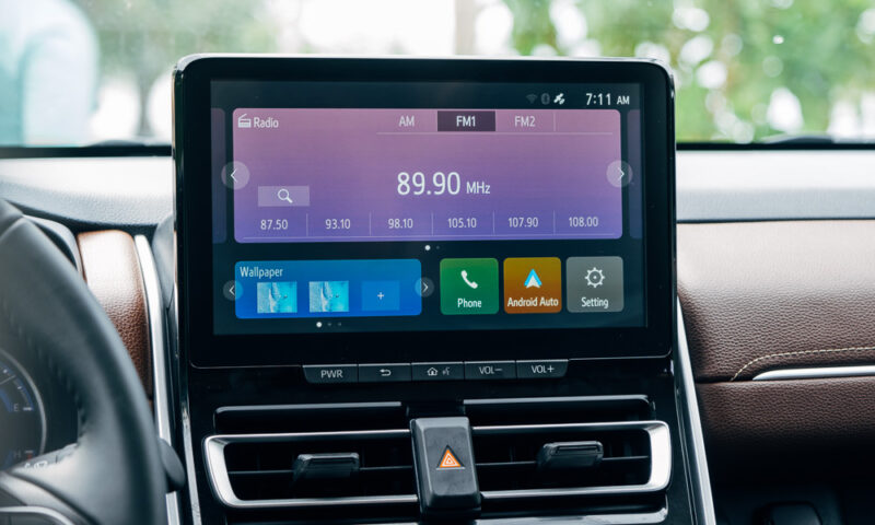 The Toyota Zenix wants to be your next hybrid MPV | VISOR