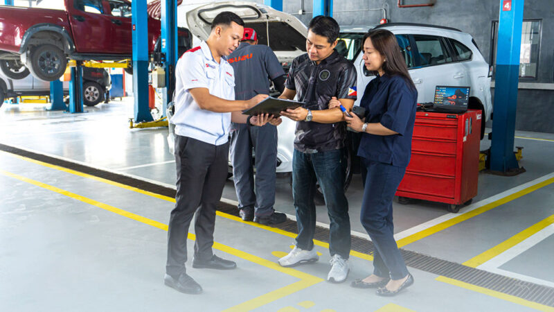 Customers of AC Motors can watch their vehicles being serviced | VISOR