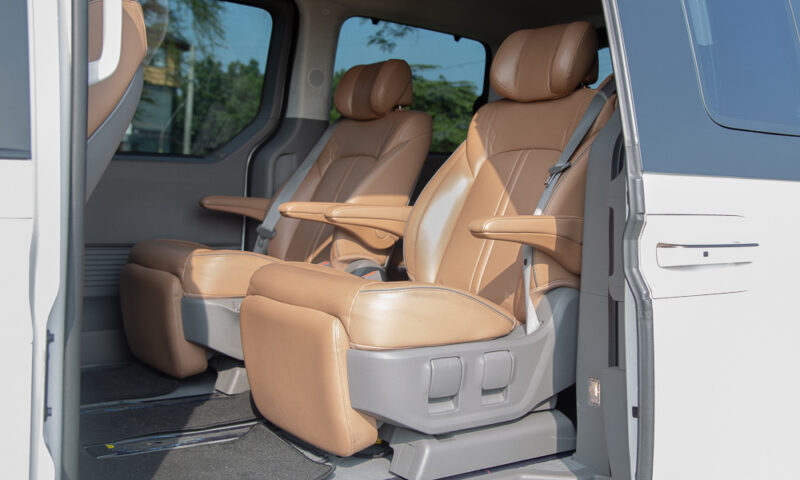Hyundai Staria Premium: Amazing in every way | VISOR