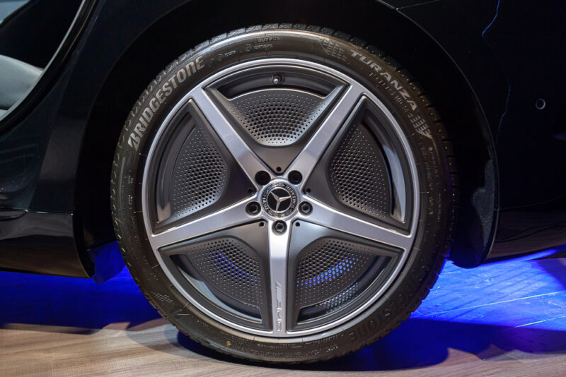 Mercedes-Benz PH launches 3 new electric vehicles | VISOR