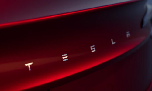 Tesla refreshes the Model 3 with a new look and more range | VISOR