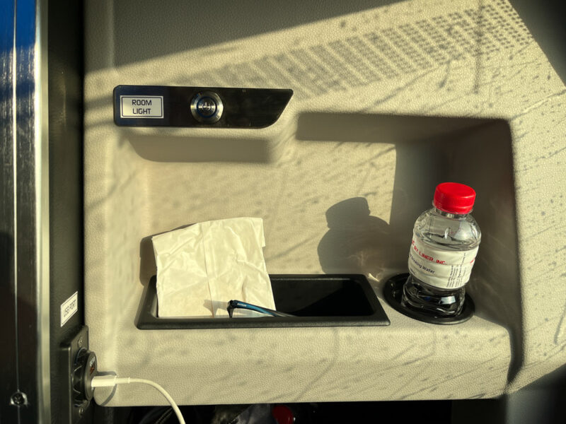 The sleeper bus: Experiencing Victory Liner’s new Royal Class coach | VISOR