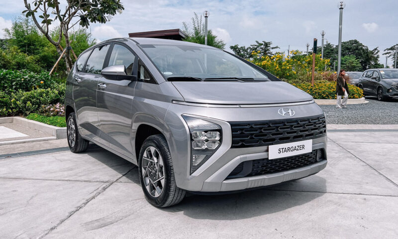 Hyundai PH fortifies its MPV lineup with Custin and Stargazer X | VISOR